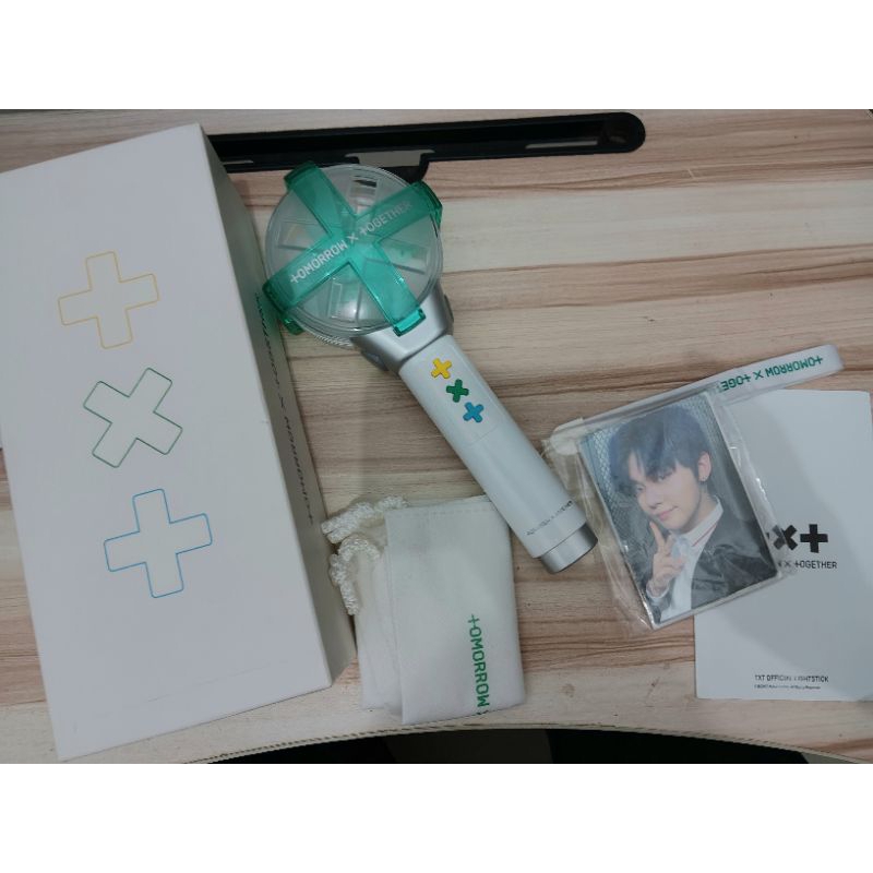 Moabong Ver 1 LIGHTSTICK TXT | Shopee Malaysia