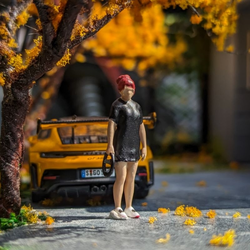 Nachi64 - 1/64 scale Mini Figure (Turn Girl) for Diorama, Architecture ...