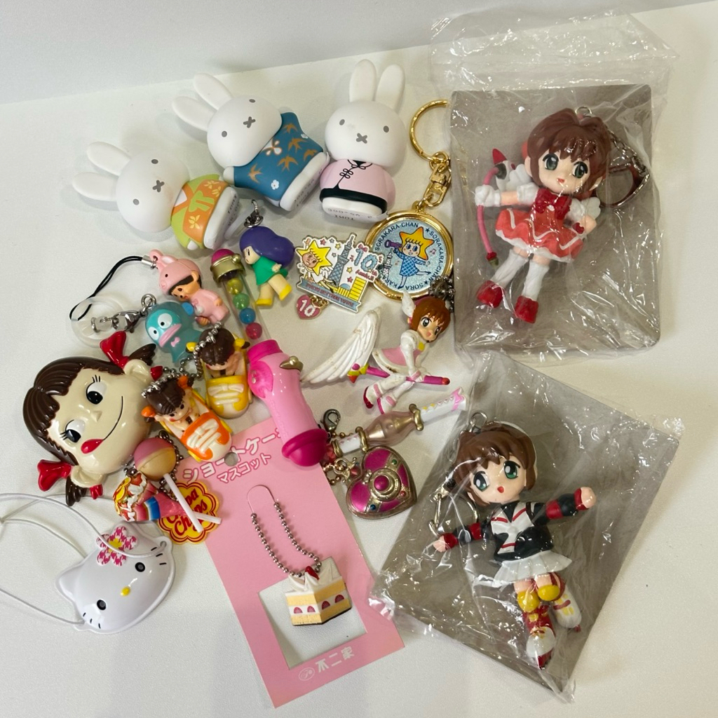 Trinkets gotochi gacha cardcaptor sakura miffy sailormoon peko food gotochi sorakara hello kitty ...