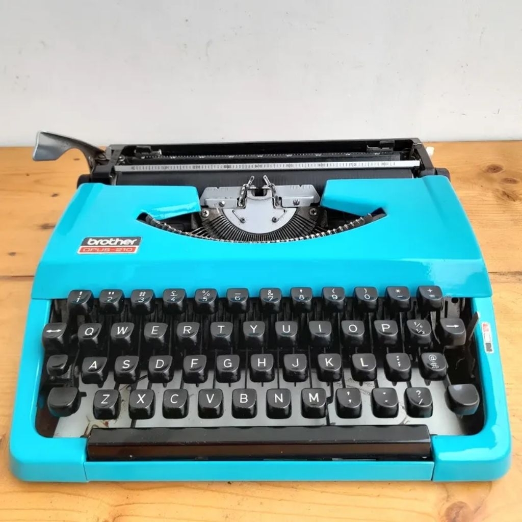 MESIN Brother opus 210 typewriter, antique vintage tik engine | Shopee ...