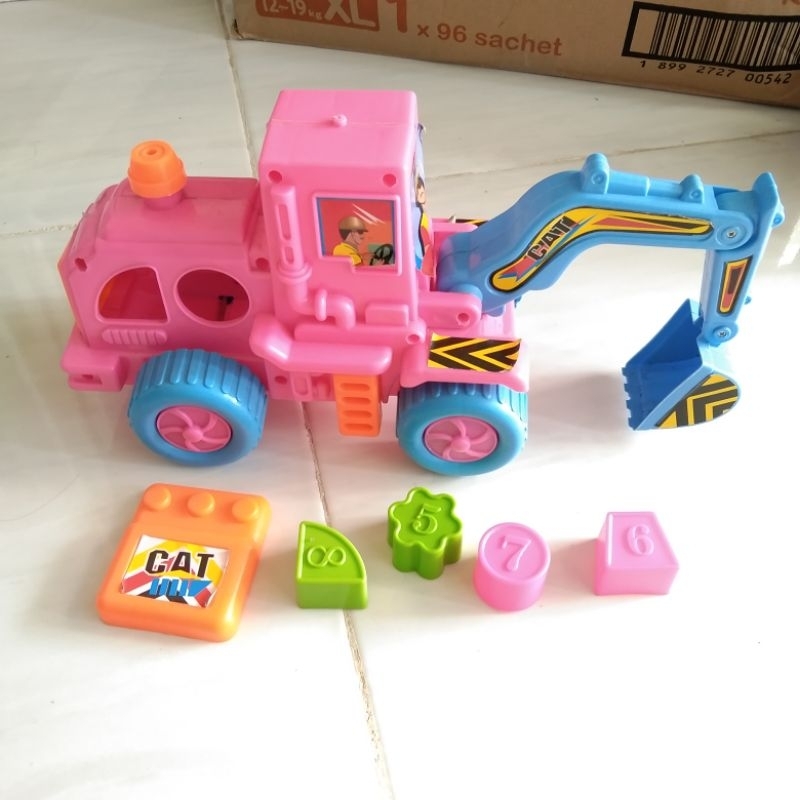 Big pink excavator car toy | Shopee Malaysia