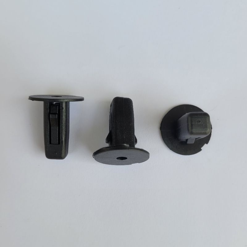 Toyota Innova Agya Fortuner Fender Inner Liner Button Clips etc ...