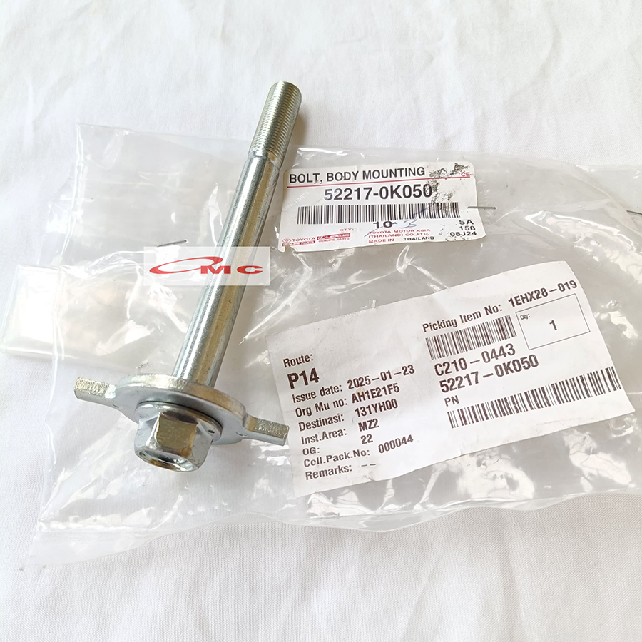 Original Toyota Kijang Innova Fortuner Rubber Body Mounting Bolt 52217 ...
