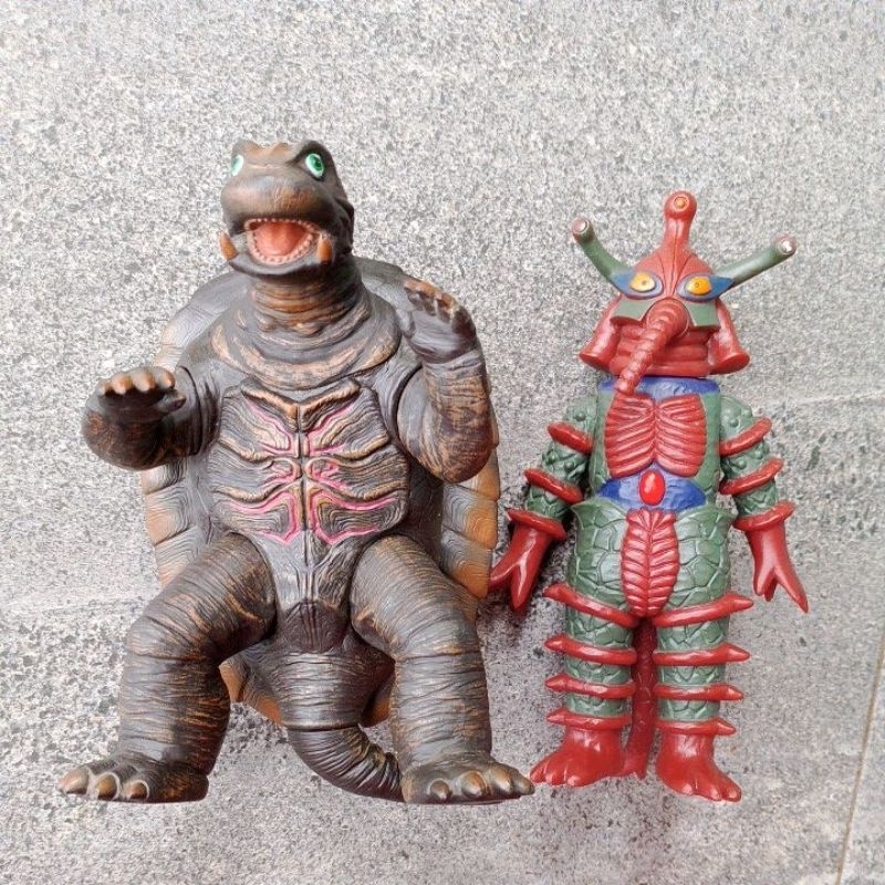 Bandai Kaiju Ultraman Monster Action Figure Toy Set | Shopee Malaysia