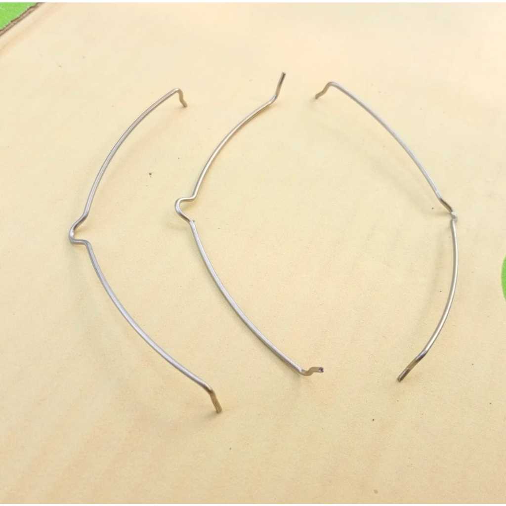 Spring Anti Rattle or Button Clip Front Brake Pad Kijang Innova Reaborn ...