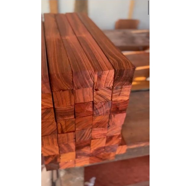 KAYU MERAH Genuine red regasus wood with good motifs, exotic, sizes can ...
