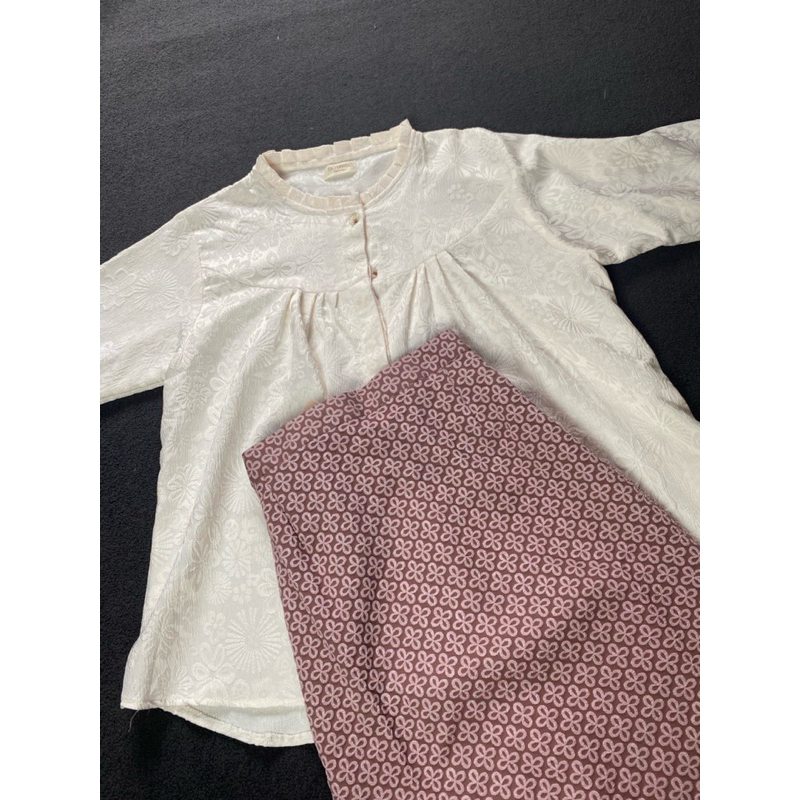 Kayra Blouse Baju Raya Emboss Eid Flowers | Shopee Malaysia