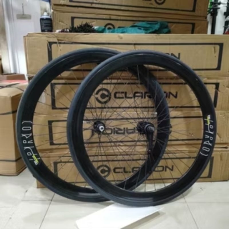 Wheel set 1 set of fixie rim rims 700c pacific kenda tires ready to use ...