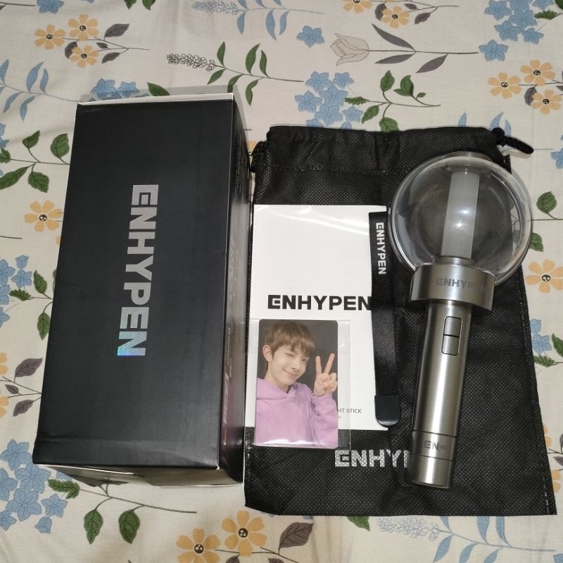 (Preloved) Official Lightstick Enhypen Ver1 Engene Bong Ready to Send ...