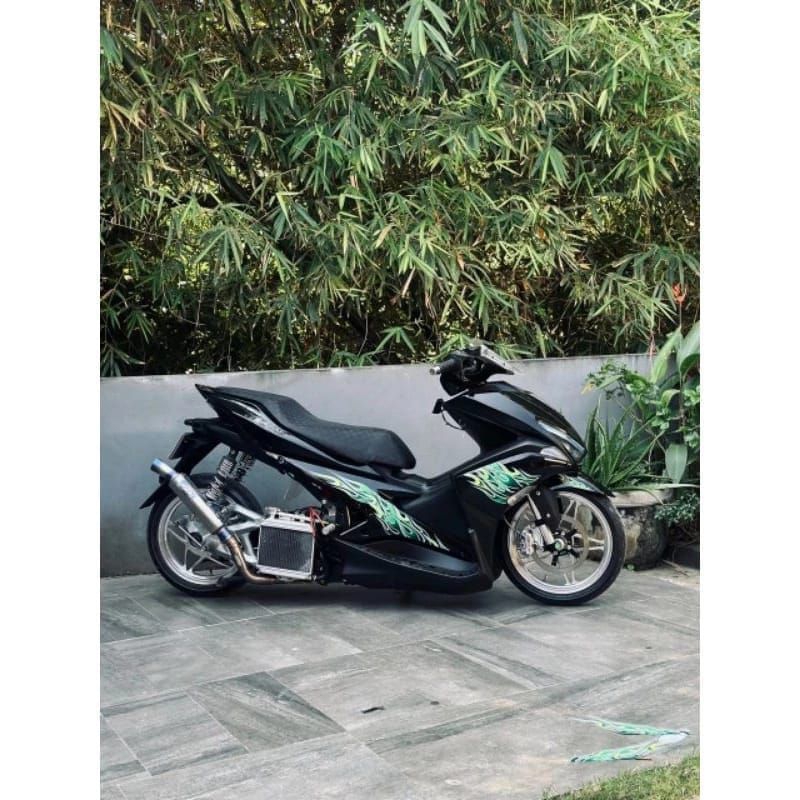 Aerox Old 155 Transparent Striping Copy Ninja Api Fire Design | Shopee ...