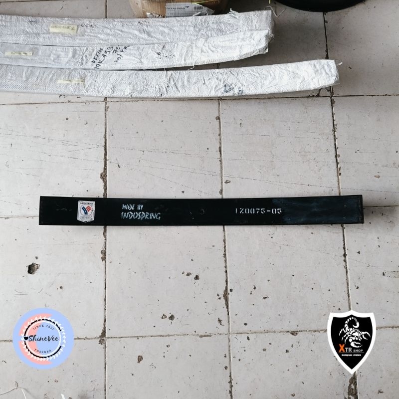 Main spring NKR71 rear no. 5 per rear NKR leaf spring Isuzu tiger IZ75 ...