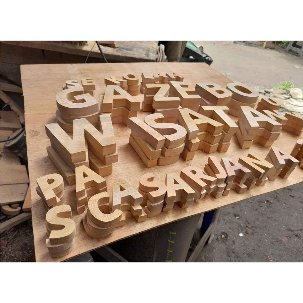 KAYU HIASAN DINDING AZ Decorative Wooden Letters | Custom Initials ...