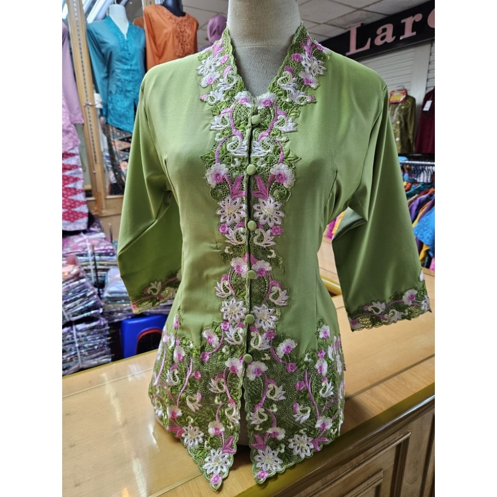 PREMIUM ORANGE ENCIM KEBAYA | Shopee Malaysia