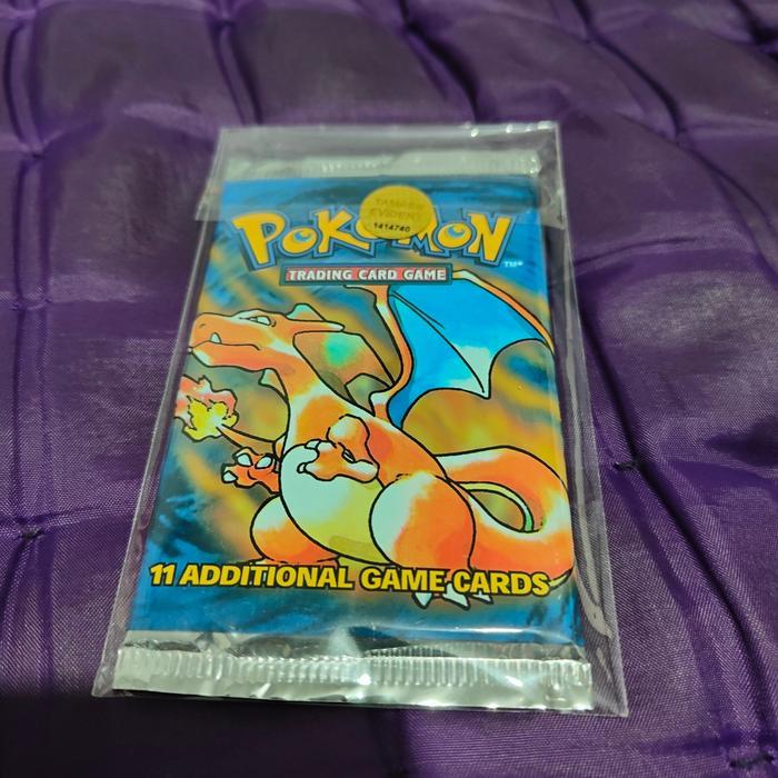 Pokemon Unlimited Base Set 1999 Charizard Pack | Shopee Malaysia