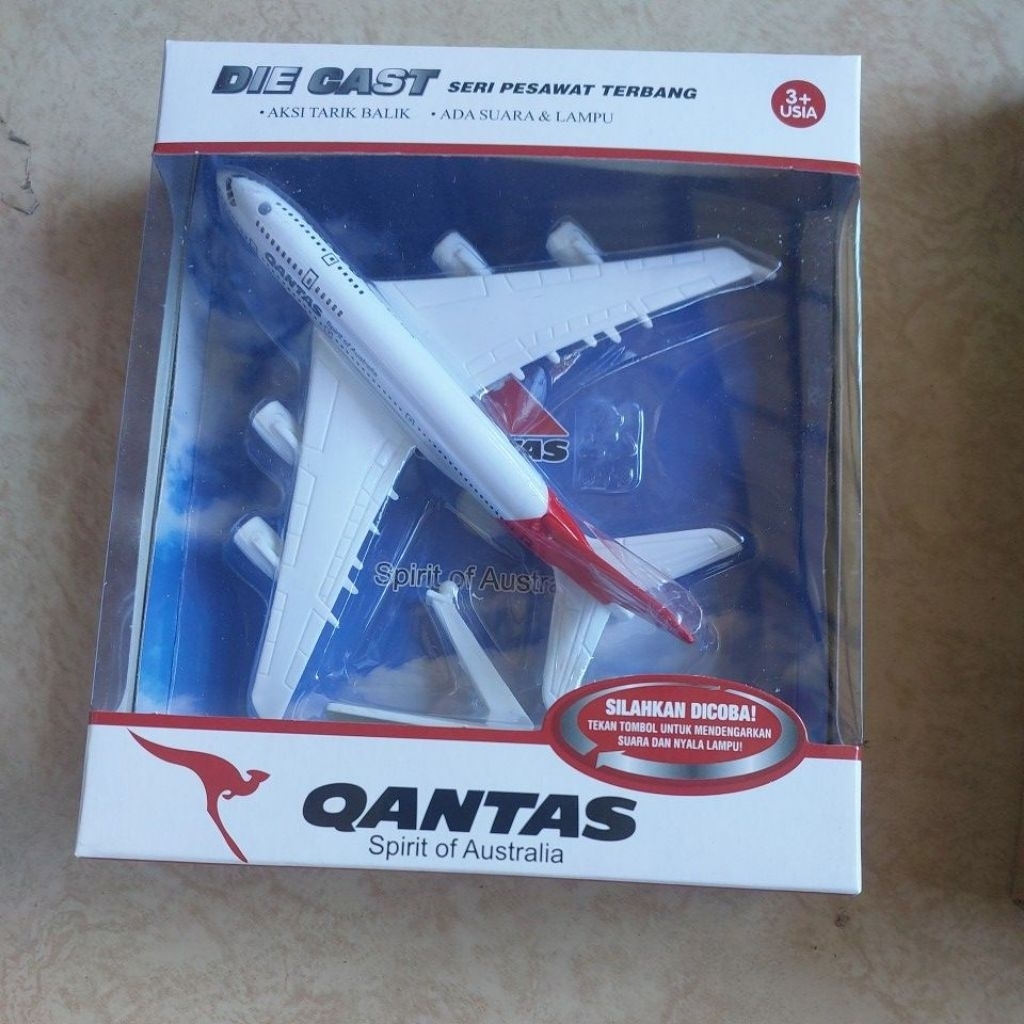 QANTAS DIE CAST PLANE SERIES CHILDREN'S PLANE TOY - DIECAST TOY ...