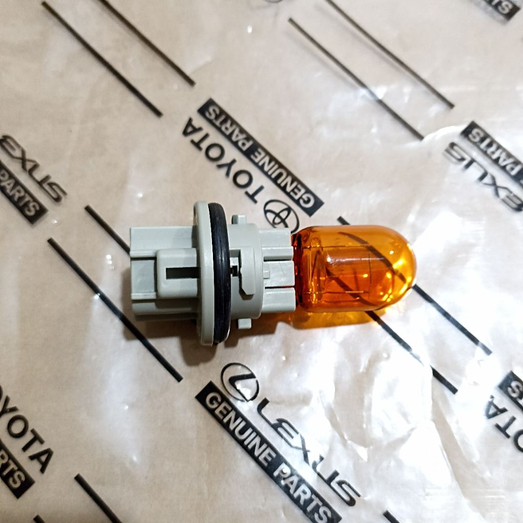 Original Toyota Avanza New Front Turn Signal Light Socket Fitting ...