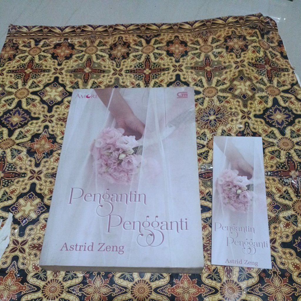 Astrid Zeng Novel - replacement bride | Shopee Malaysia