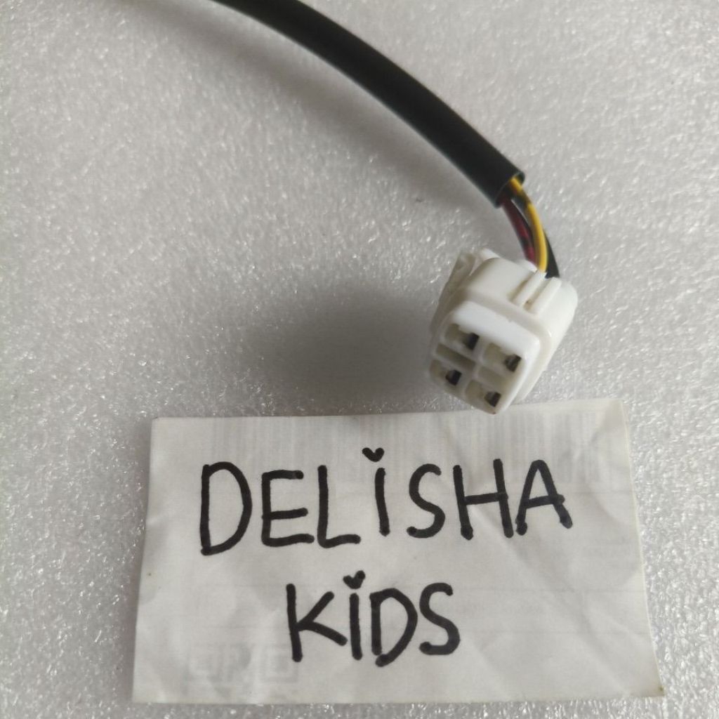 TOYOTA YARIS 2014 HEADLAMP SOCKET PIN 4 ORIGINAL | Shopee Malaysia