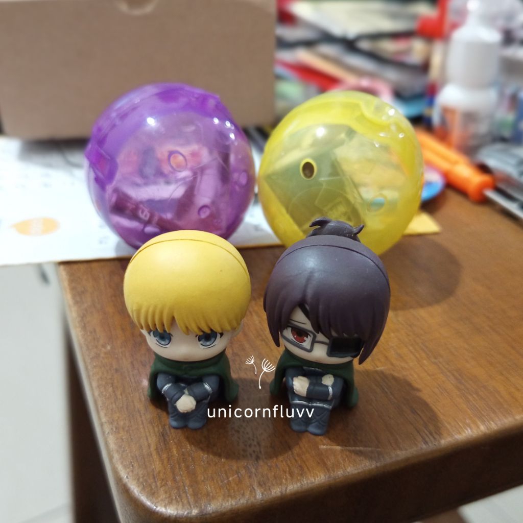 Gacha Capsule Attack on Titan Gashapon Machibouke Shingeki no Kyojin ...