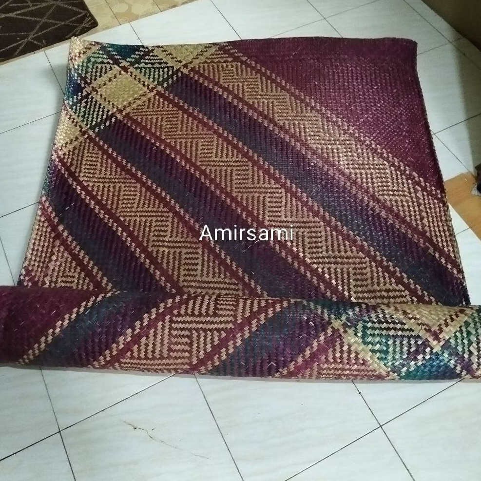 COLORED PURUN MAT L+ (100 to 140) x 200cm BEAUTIFUL MOTIFS Typical of ...