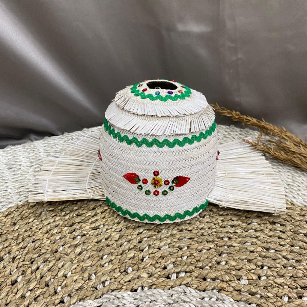 TYPICAL DAYAK BAHAU RATTAN HAT - TYPICAL DAYAK BAHAU BELUKO HAT ...