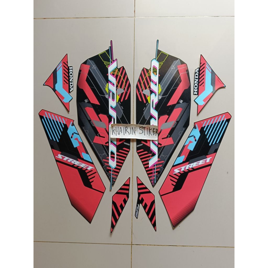 Vario street 125 black matte coral pink sticker striping 2025 2026 ...