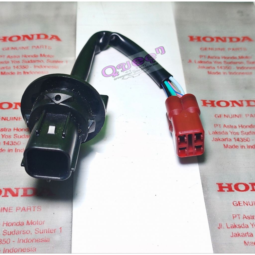 DLC SCS Honda PCX 160 Vario 160 socket connector DLC Euro 5 converter ...