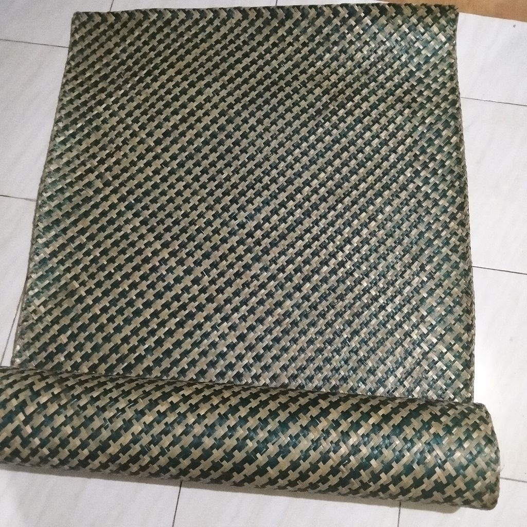 COLORED PURUN MAT MOTOF LIRIS 90x160cm Carpet | Shopee Malaysia