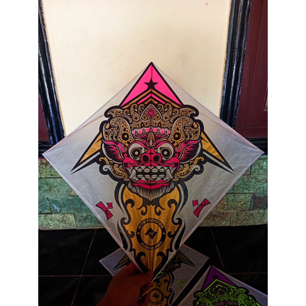 Sukhoi AVANG PSH Super Tournament Kite 3 Colors Double Coil Size 56 ...