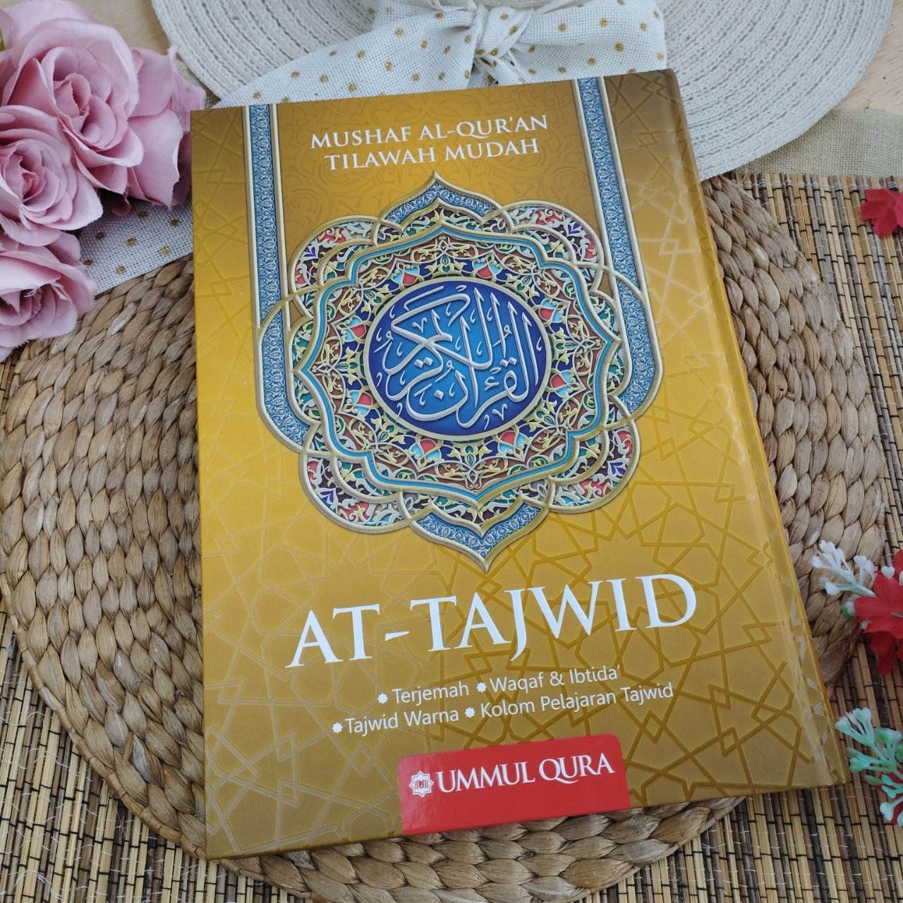 Al Quran At-Tajwid Translation and Color Tajwid Medium Size A5 - Bonus ...