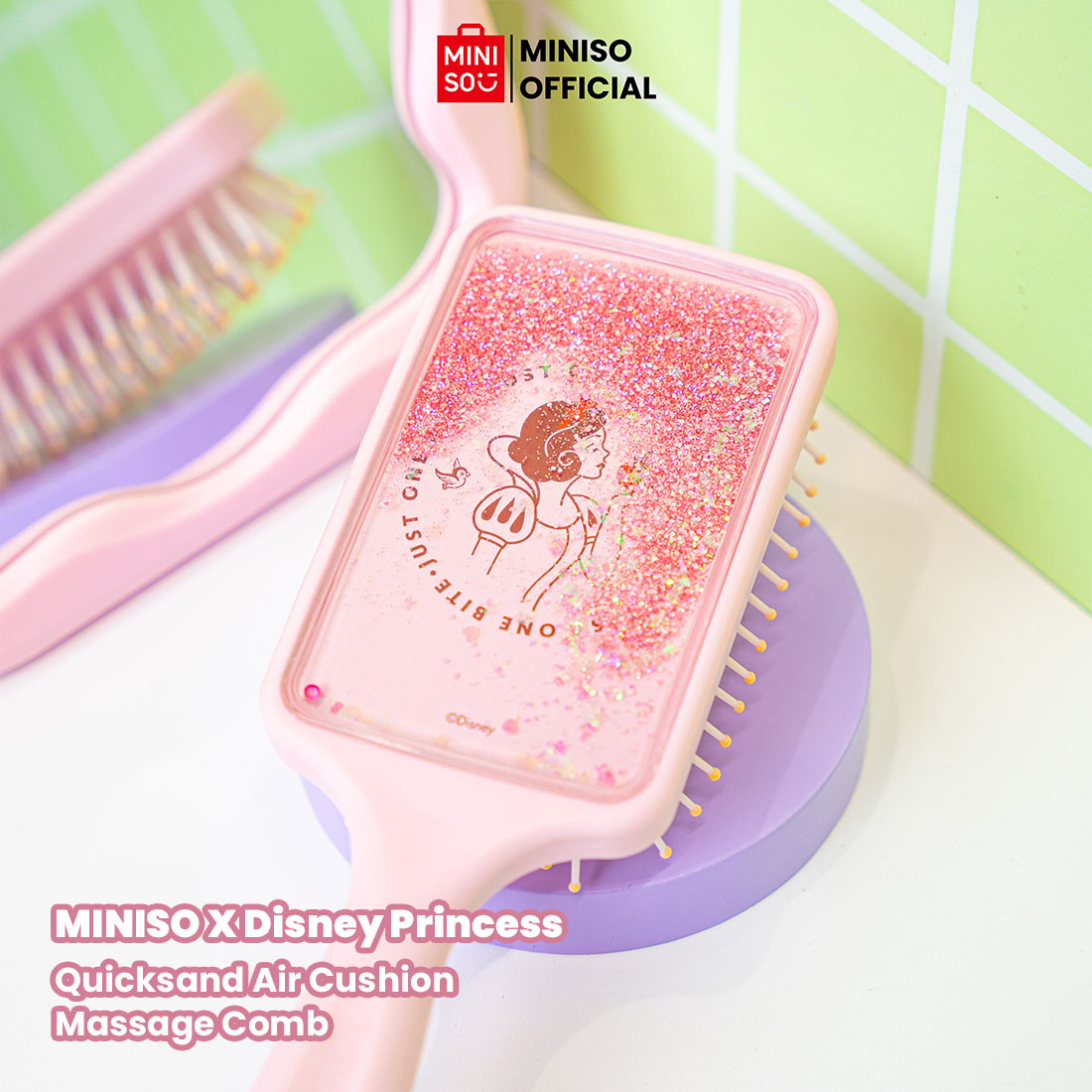 Miniso x Disney Princess Collection Massage Comb Glitter Massage Paddle ...