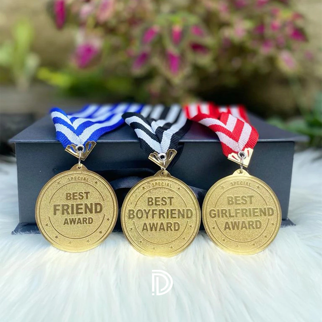 Best Boyfriend Best Girlfriend Best Friend Award PREMIUM Medal ...