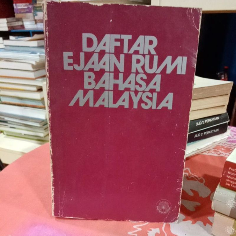 buku pengajian bahasa "daftar ejaan rumi bahasa malaysia (edisi pertama ...