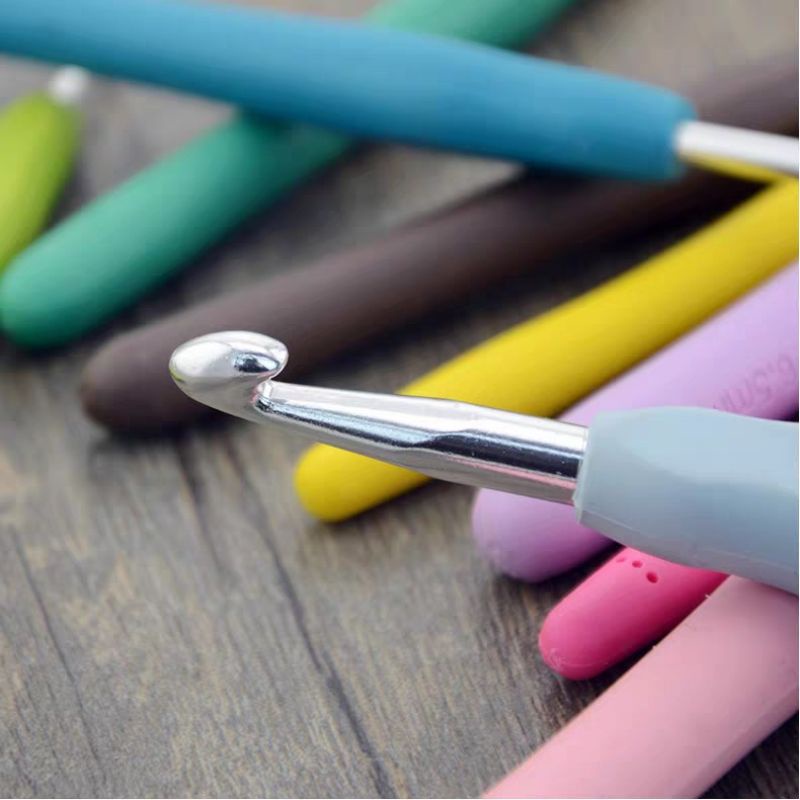 Crochet Hook Rubber (1pcs) rubber Needles Knittig Craft Kit Benang Kait ...