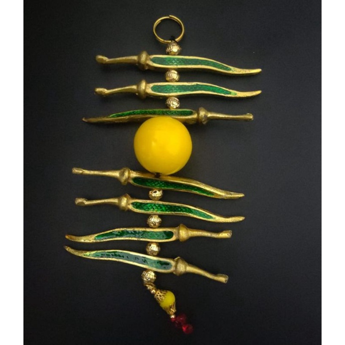 KAN DRISTY METAL MIRCHI WITH LEMON/VASTU/DOOR HANGING/DECORATION ITEMS ...
