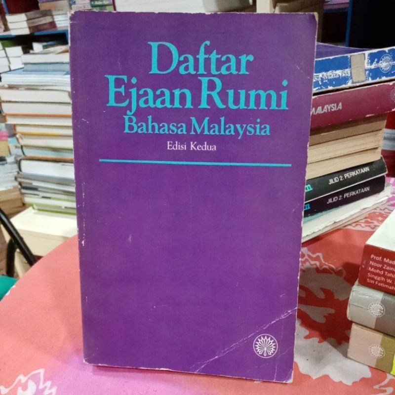 buku pengajian bahasa "daftar ejaan rumi bahasa malaysia (edisi kedua ...