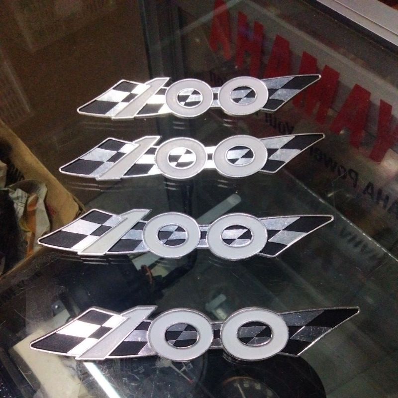 suzuki A100 emblem original nos | Shopee Malaysia