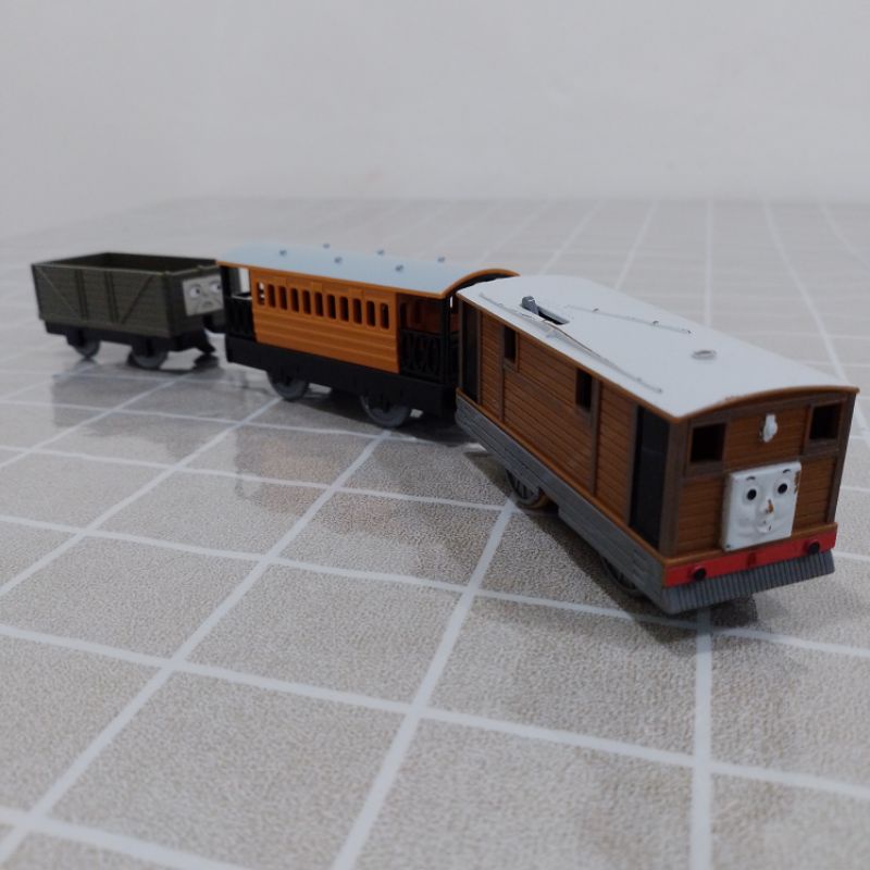 Plarail Thomas and friends Toby Ts-11 Takara Tomy | Shopee Malaysia