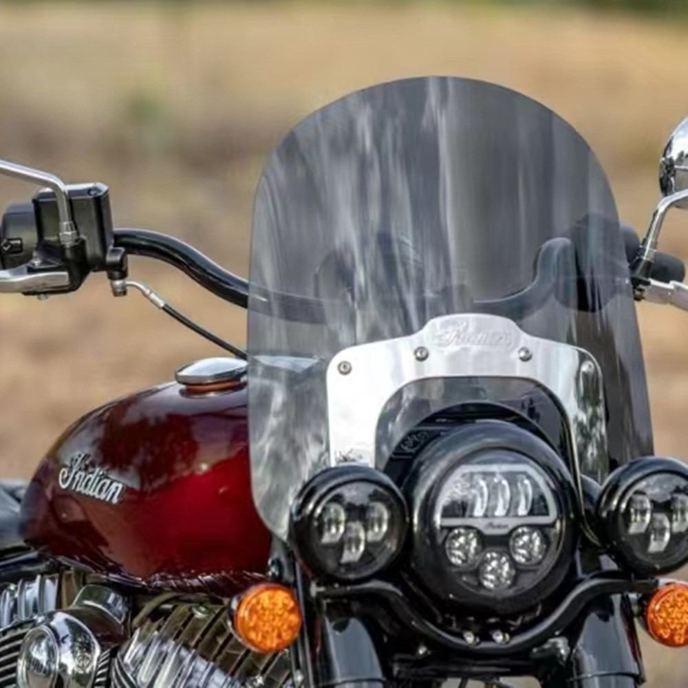 For indian Super Chief, Chief Models Bobber Dark Horse 2022 Quick ...