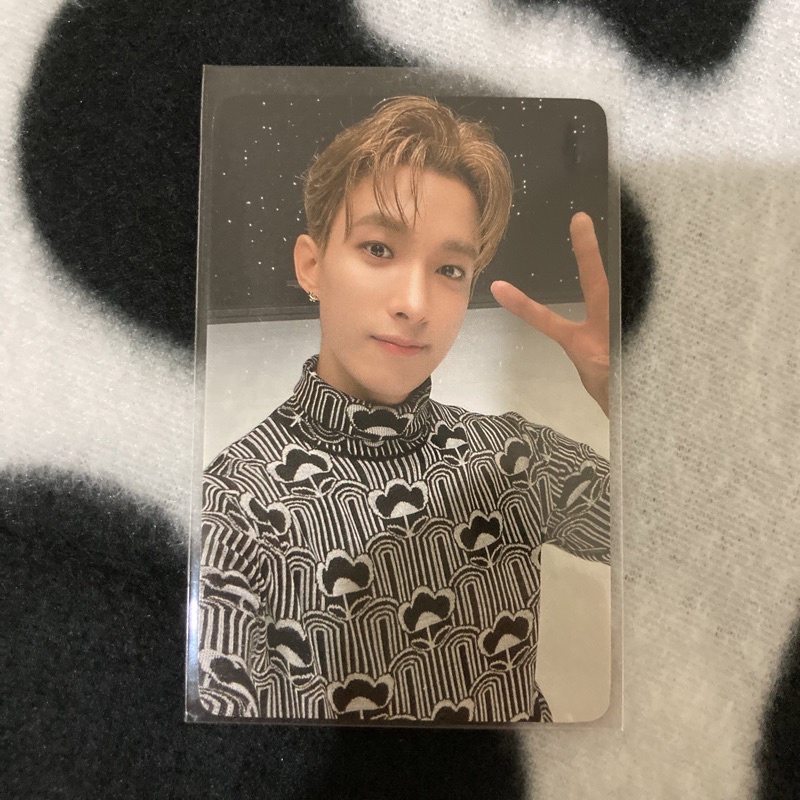 [Ready Stock] Seventeen SVT Attacca Weverse POB Hoshi Woozi Fansign Dino Dokyeom DK Lucky Draw ...