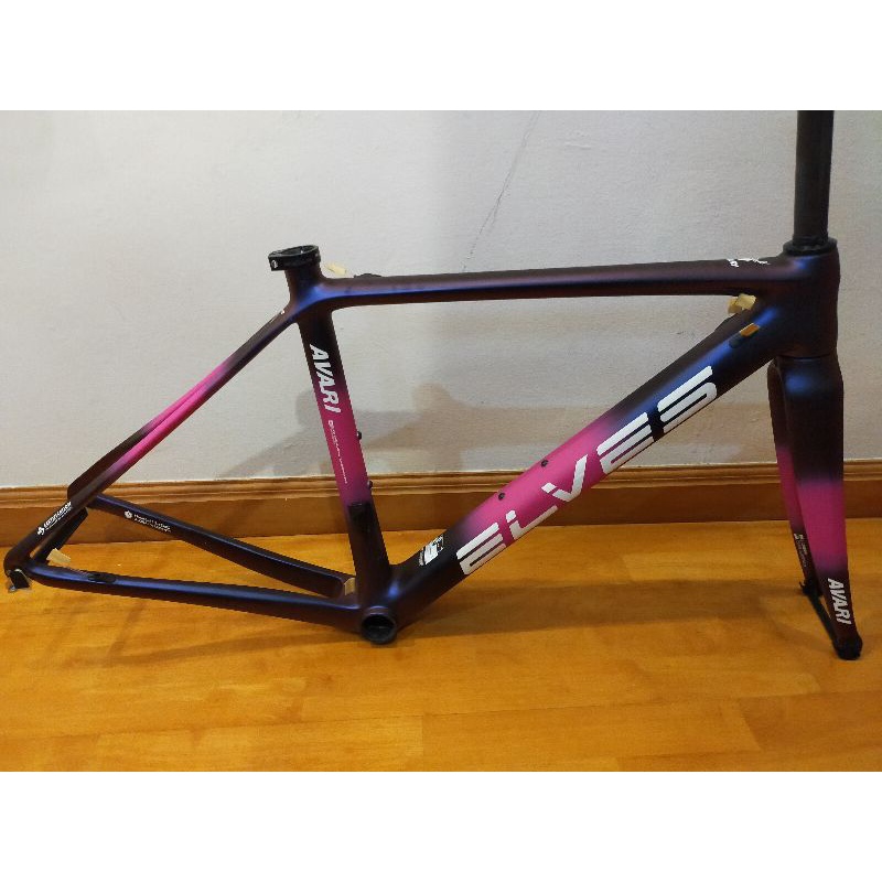 Elves Avari S SIZE 45 carbon road bike frame last display unit ...