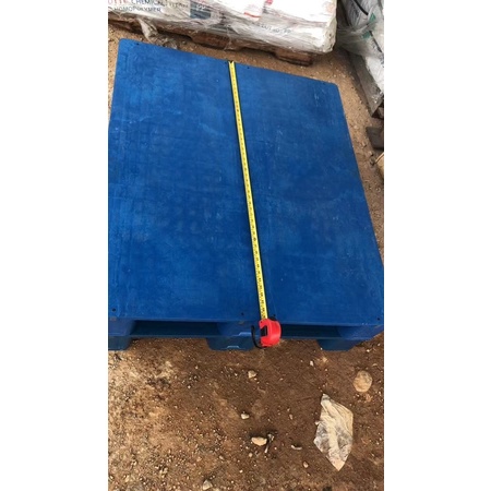 Preloved Heavy Duty Plastic Pallet ( Flat Surface ) | Shopee Malaysia