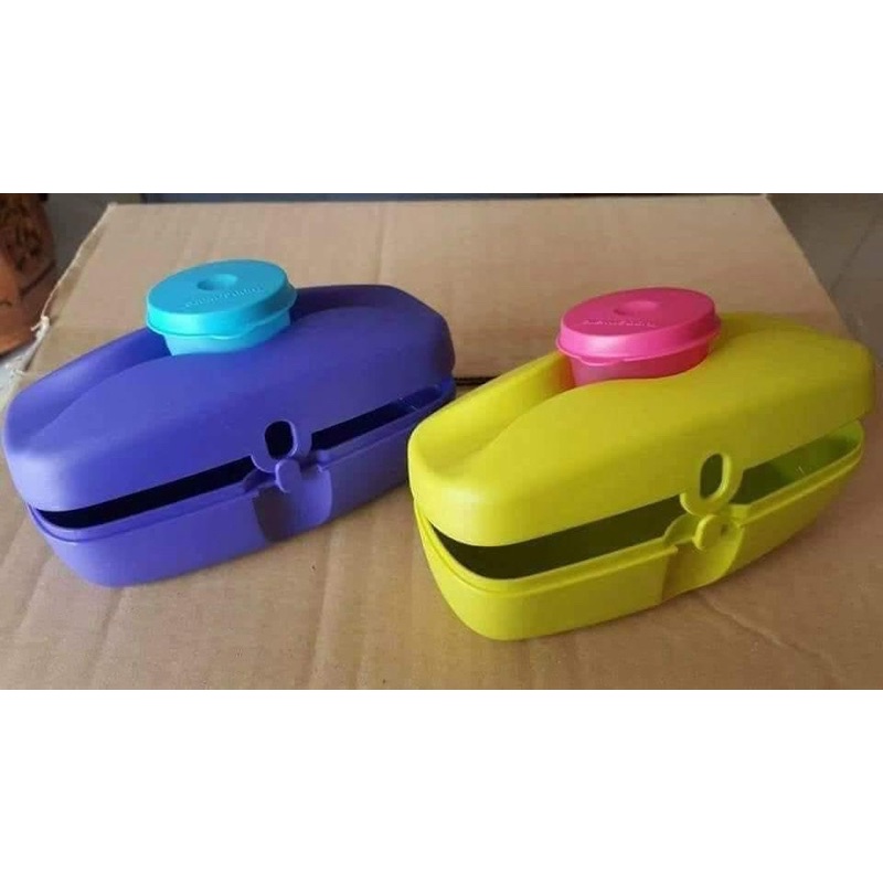 Tupperware - Snack Buddy Keeper with condiment container set/ Food ...