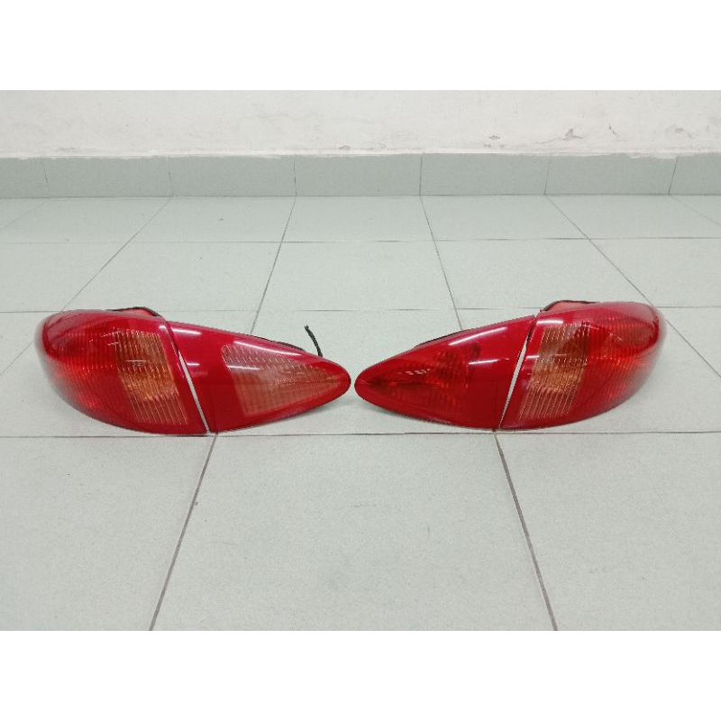 Alfa Romeo 147 Tail Lamp | Shopee Malaysia