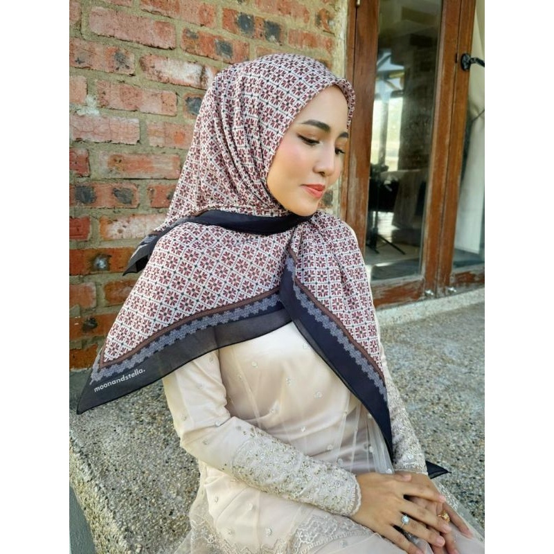 Moon Stella Raya 2024 | Shopee Malaysia