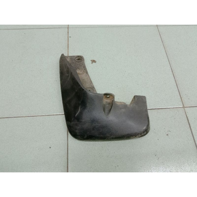 Kembara Daihatsu Terios J100 Mudflap ( Left) | Shopee Malaysia
