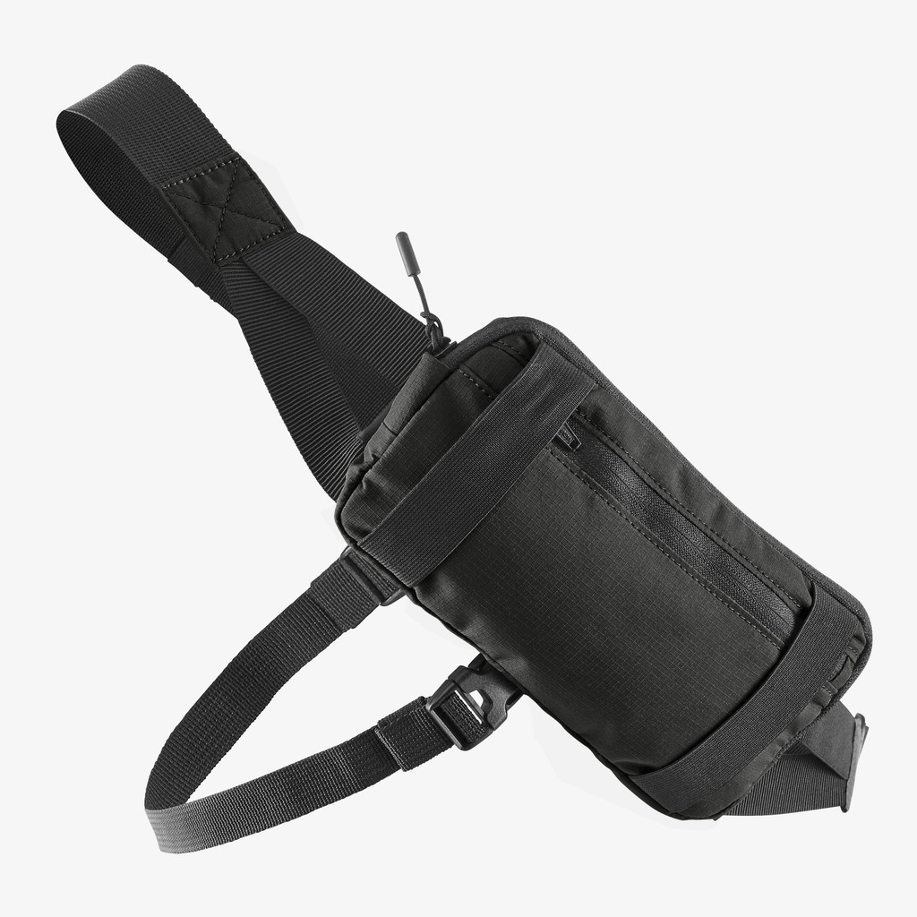 Decathlon Running Unisex 2-Position Running Bag 0.5L - Kiprun | Shopee ...