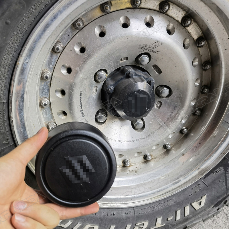 Jimny JB74 accessories Rear Wheel Center Hub Cap For Suzuki Jimny JB74W ...