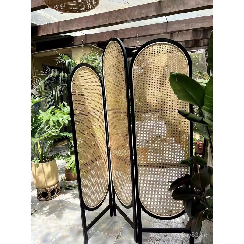 Rattan Solid Wood Screen, Partition, Enclosure Privacy Screen Covering ...