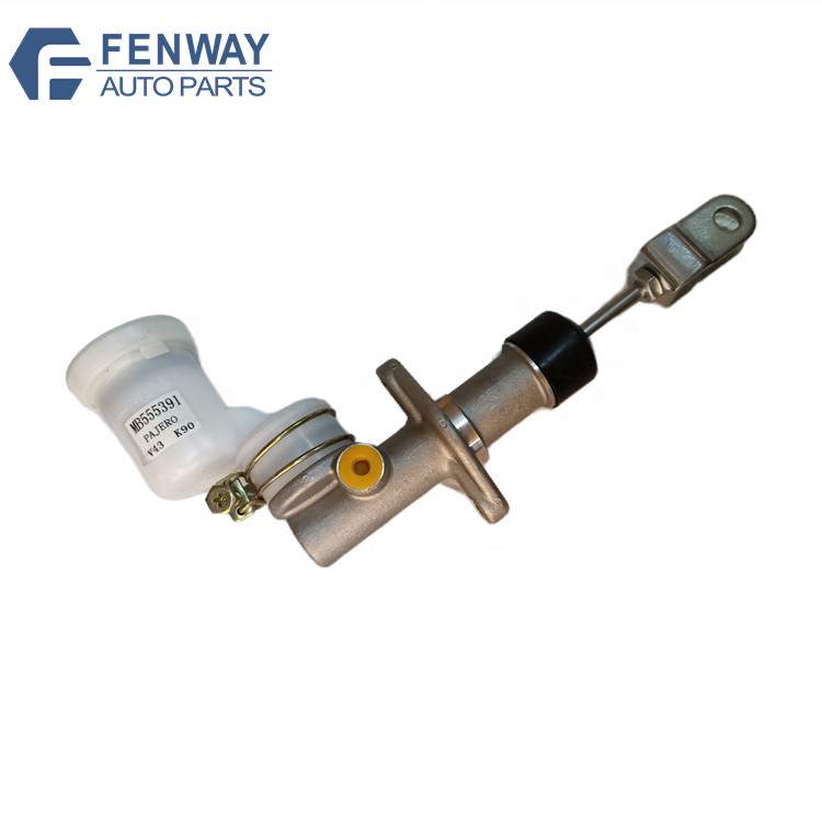 Other Auto Parts Master Cylinder For Mitsubishi Pajero V33 V43 MB555391 ...